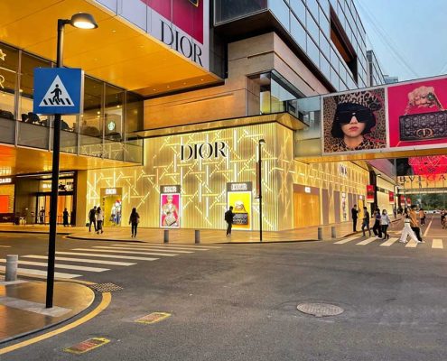 Luxury Store Architectural Glass Project - Ultimate Reflections