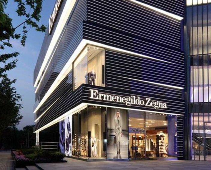 Luxury Store Architectural Glass Project - Ultimate Reflections