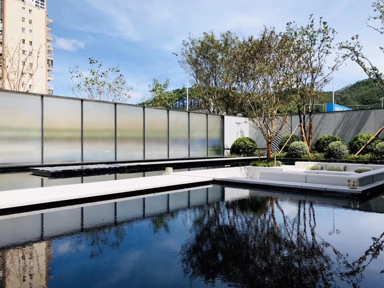 Jumbo Glass Manufacturer - Architectural Oversized Glass | Ultimate ...