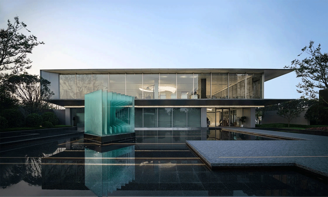 Glass Art Work- Ultimate Reflections